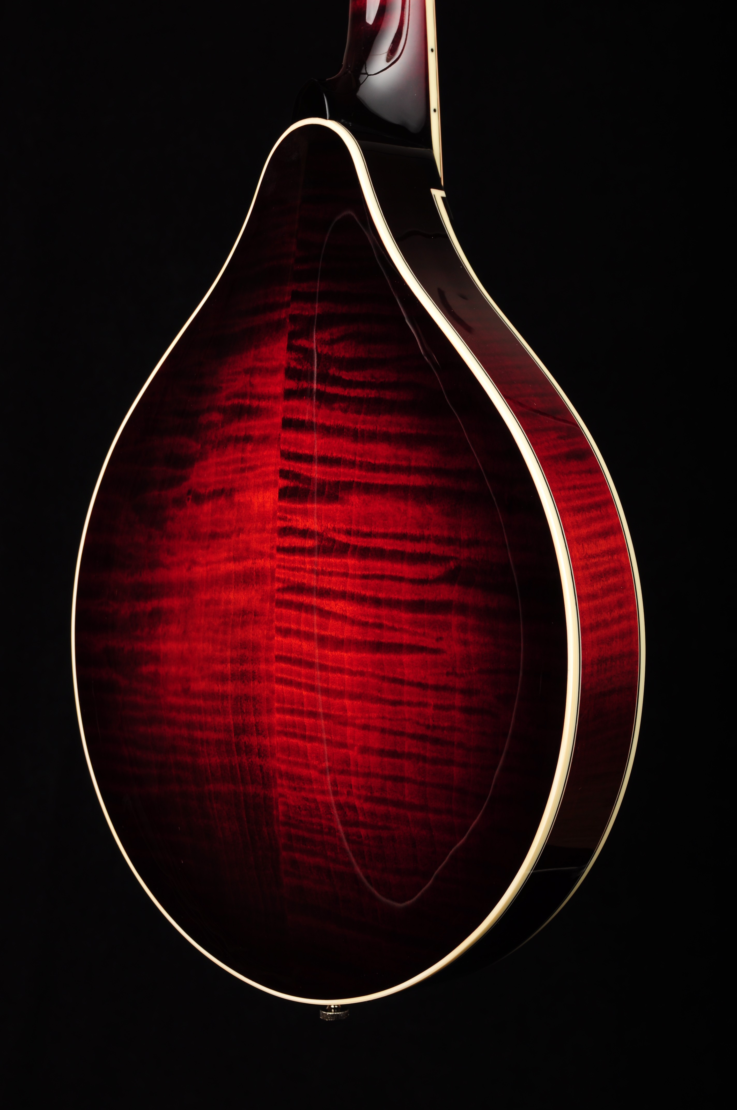 Mandolin Finishes & Colors - Montana Lutherie Customized Mandolin Exteriors